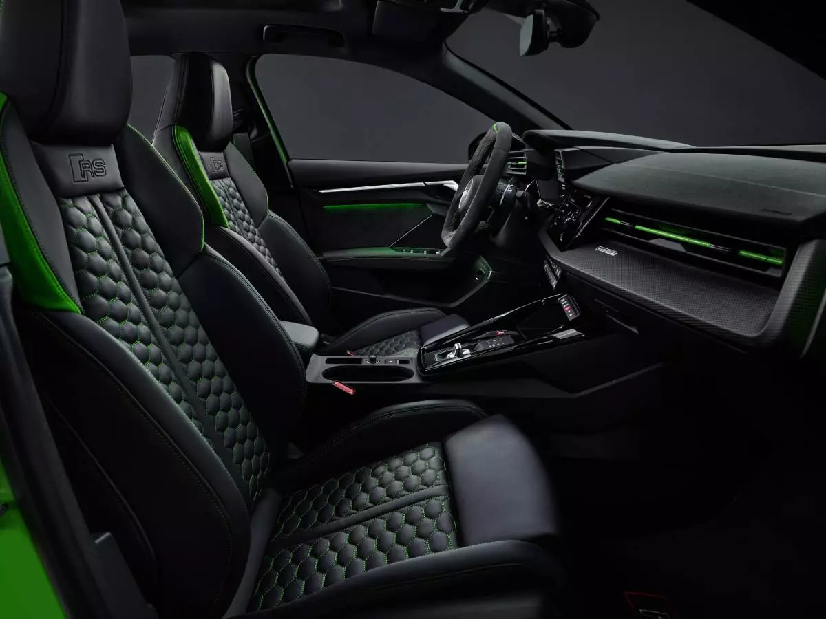 audi-rs-3-2022-interior-2-soymotor.jpg