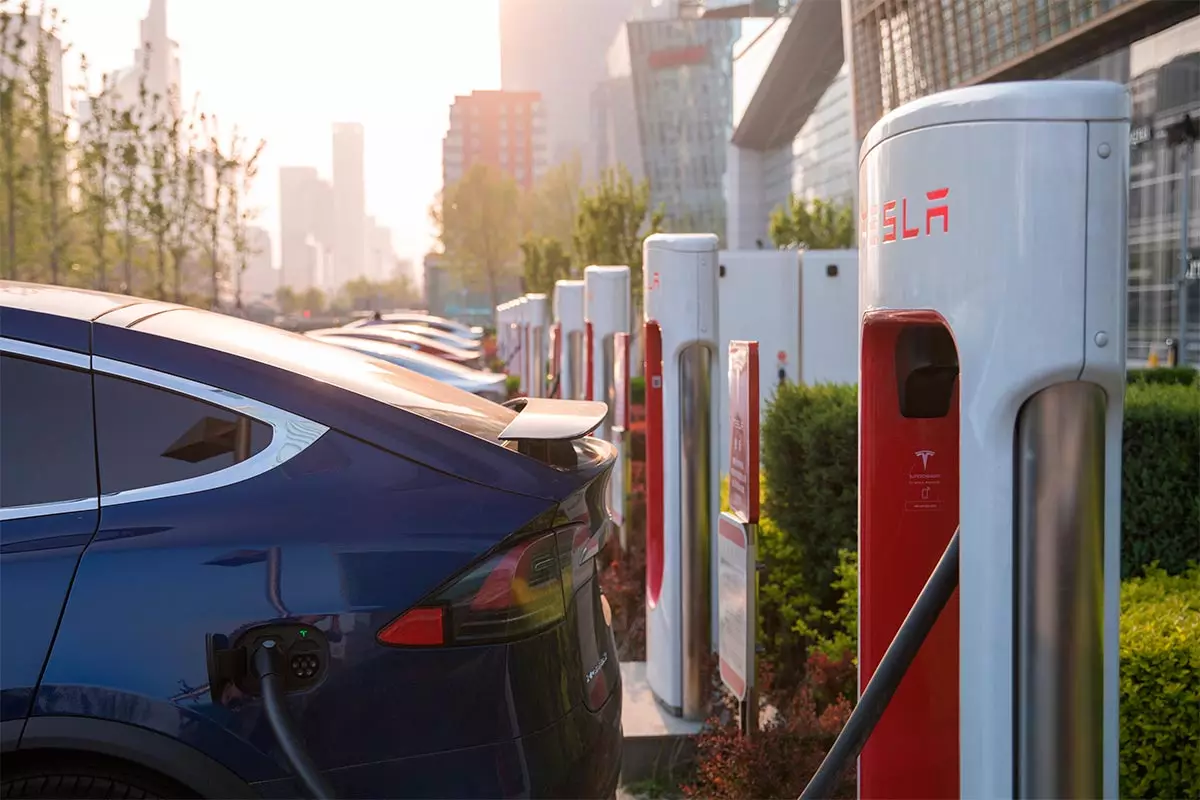 Tesla launches two new charging stations in Spain