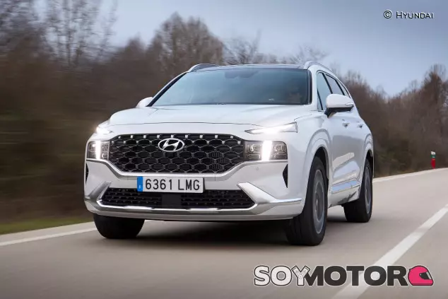 Hyundai Santa Fe 2021: רעסטילינג מיט אַ נייַ דור טאַם