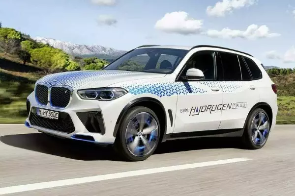 bmw_ix5_idrogeno.jpg