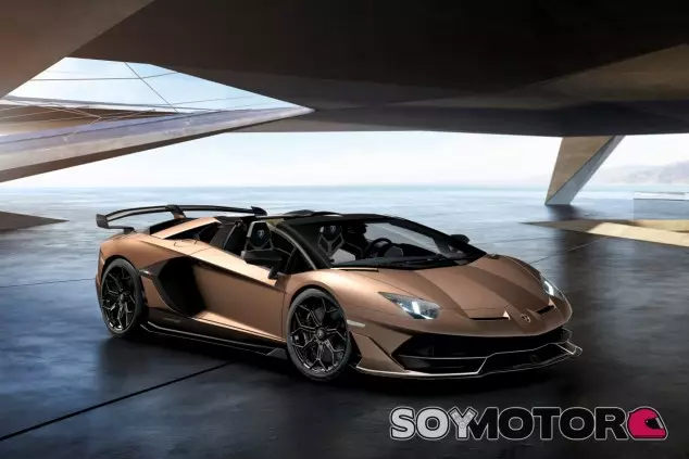 Lamborghini Aventador SVJ Roadster: offisjele presintaasje yn Genève