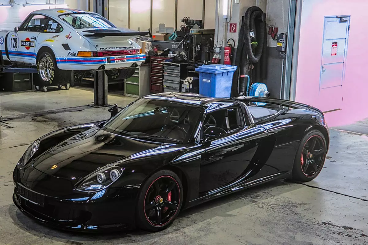 Did Michael Schumacher secretly drive this Porsche Carrera GT?