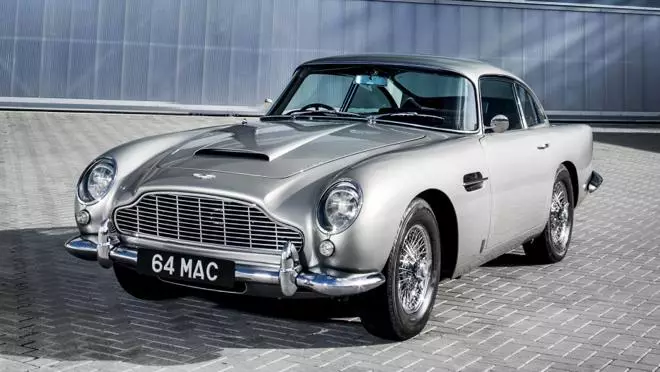 28 nuwe Aston Martin DB5 soos dié van James Bond