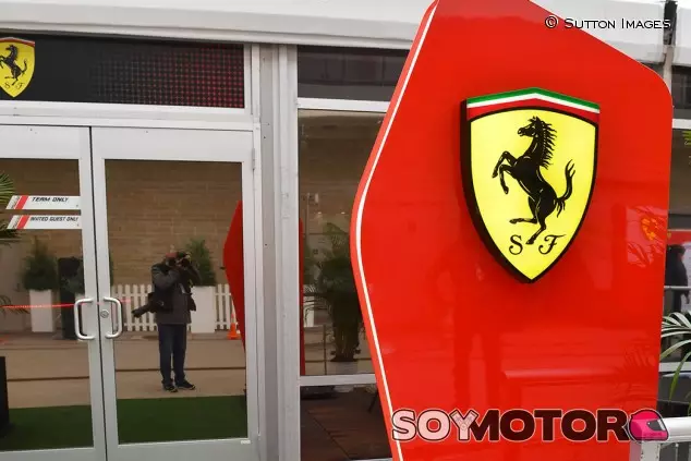 “Ferrari” “IndyCar” -a gysga möhletde gatnaşmagy aradan aýyrýar