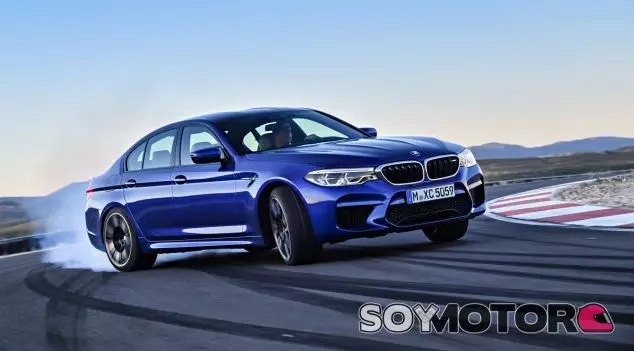 Sabuwar BMW M5 ta riga ta zama gaskiya kuma ta zo da sigar 'First Edition' a matsayin kyauta - SoyMotor