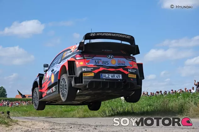 Rally Ypres-Belgium 2021: Neuville meriri n'ụlọ yana Hyundai kwụsịrị ogologo ọdịda ya.