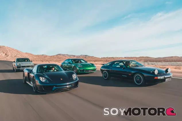 Porsche, V8 hereketlendirijisine bolan söýgüsini hat arkaly mälim edýär