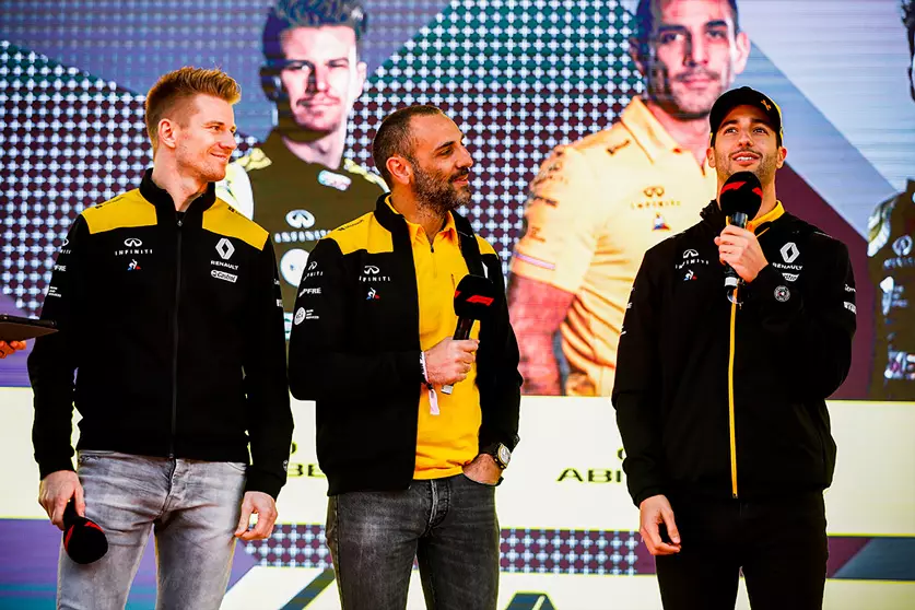 hulkenberg-abiteboul-ricciardo-2018-soymotor.jpg