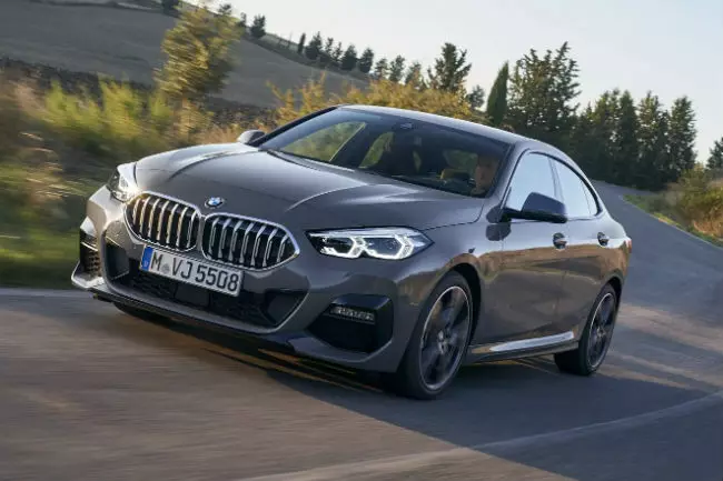 bmw_series_2_gran_coupe_1.jpg