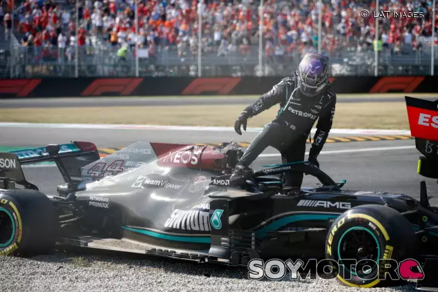 A FIA investigará en profundidade o accidente entre Hamilton e Verstappen