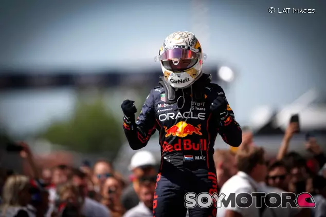 Horner wuxuu arkay Verstappen