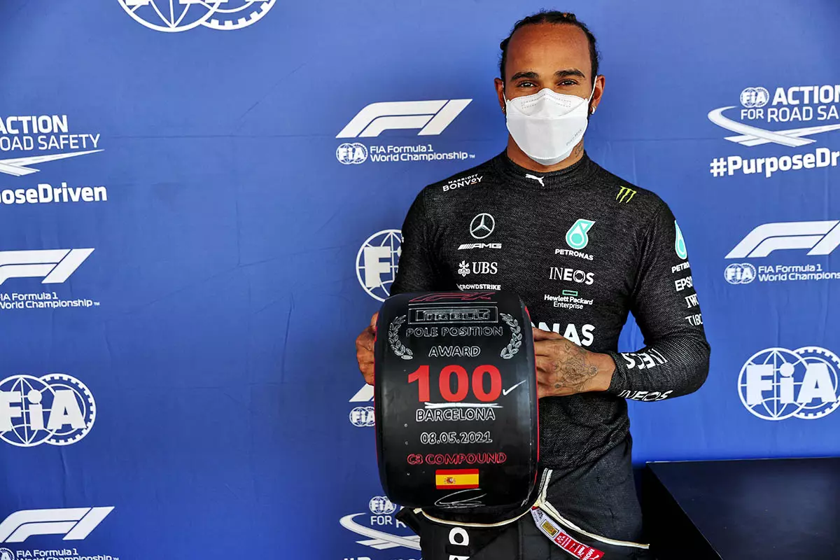 Ka makhetlo a 100 Hamilton: Pole ea Histori ea Spain