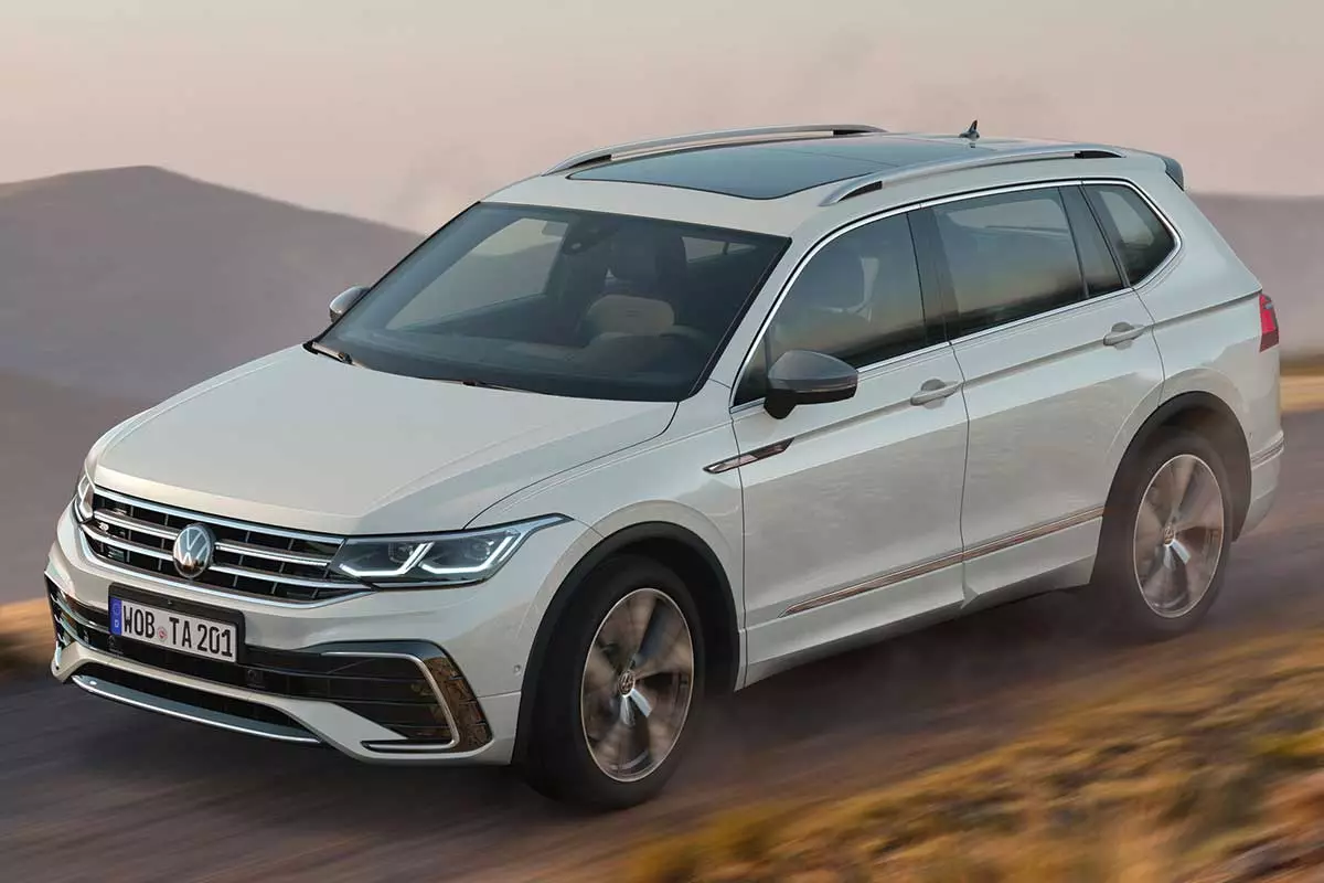 Volkswagen Tiguan Allspace 2022: ஏழு இருக்கைகள் புதுப்பிக்கப்பட்டது