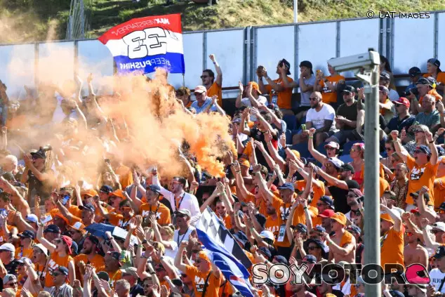 Max Verstappen fans at the Hungarian GP F1 2021