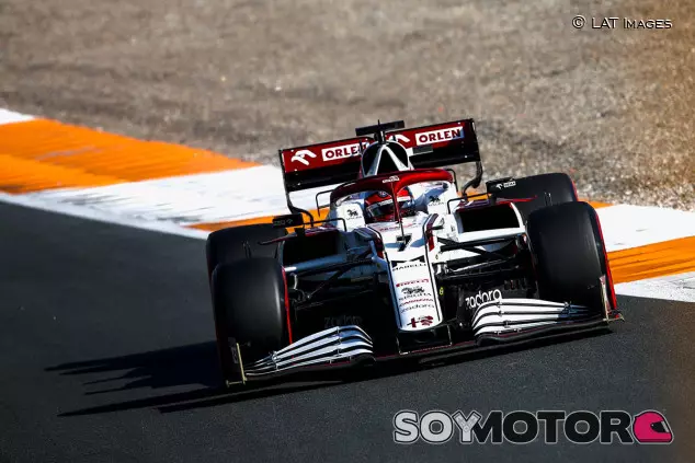 Räikkönen, positivo para covid-19, não correrá em Zandvoort; o substituto será Kubica