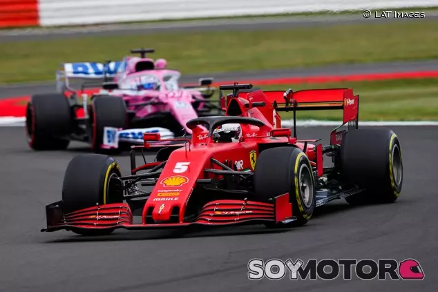 Ferrari таҳқиқ мекунад, ки оё шикояти худро аз болои қарори Racing Point бозпас мегирад