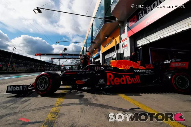 RB16B به د 2020 موټر ستونزې حل کړي، هارنر پرمختګ