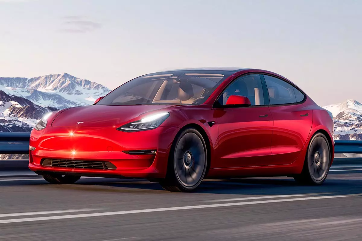 Tesla Model 3: bryter barriären för 600 kilometers autonomi