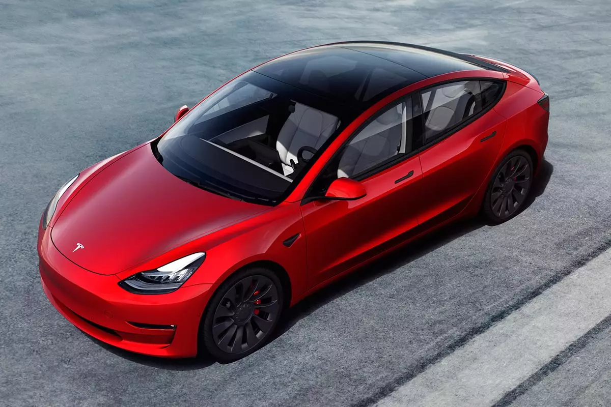 Tesla-model-3-superior-soymotor.jpg