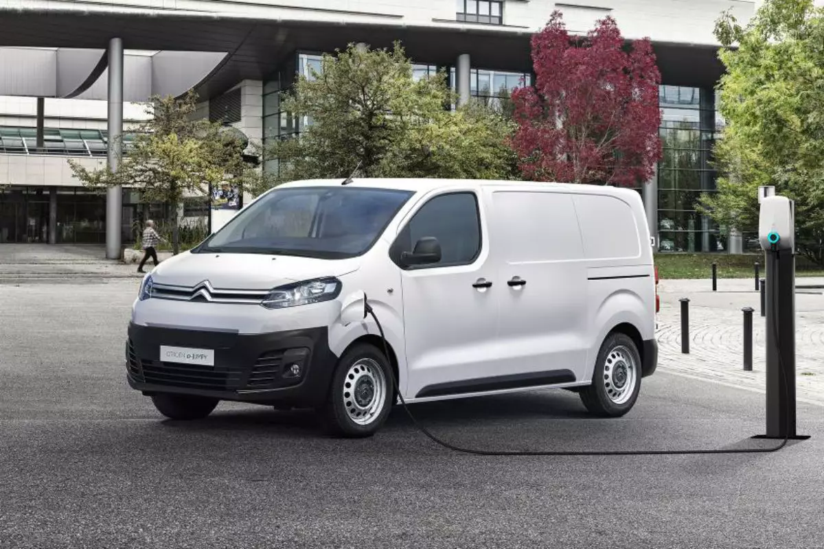 Citroën ë-Jumpy 2020: sigar lantarki, tare da batura daban-daban guda biyu