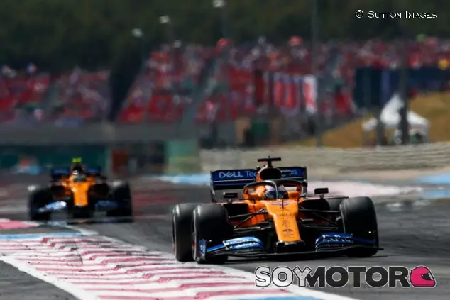 McLaren Sayns va Norrisni 2020 yil uchun haydovchilar sifatida tasdiqladi