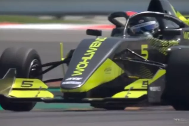 سلسلة W: Wohlwend Pole in Misano؛ سيبدأ جارسيا في المركز السابع