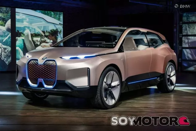 BMW Group: 25 elektrifizéiert Gefierer bis 2023