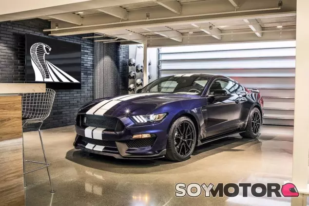 Ford Mustang Shelby GT350: ngayon, mas mahusay sa track