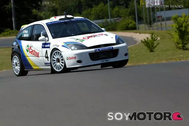 في اليوم الذي اختبر فيه Fisichella سيارة Ford Focus WRC