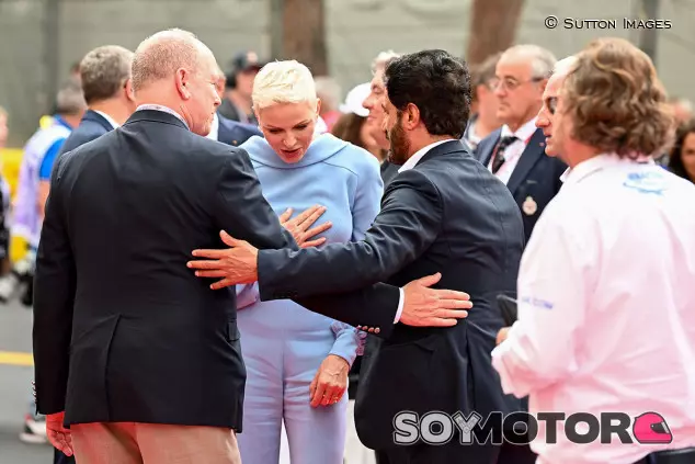 Prince Albert na-agba mbọ ịgbazite n'etiti nnwere onwe na ACM iji dobe Monaco GP