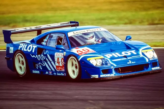 法拉利-f40-lm-racing.jpg