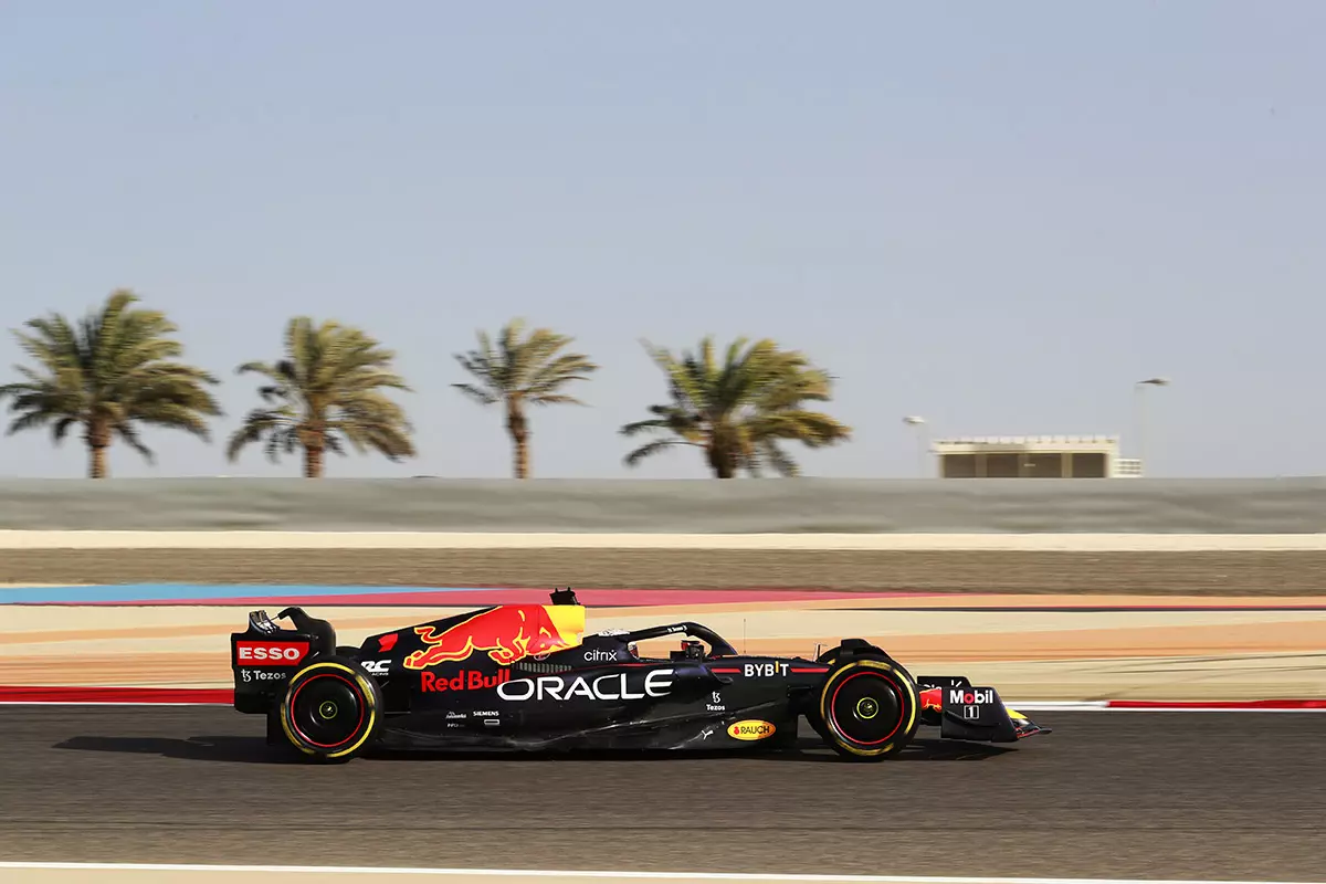 Verstappen on edelleen mukana Free Practice 3:ssa Bahrainissa; Sainz, viides