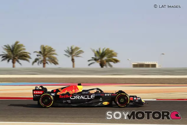 Verstappen er fortsatt oppe i Free Practice 3 i Bahrain; Sainz, femte