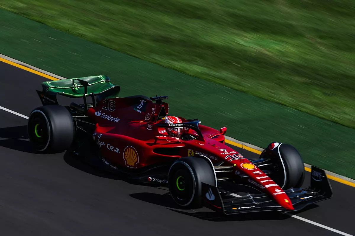 Leclerc lidera os adestramentos libres 2 con Sainz terceiro e Alonso cuarto