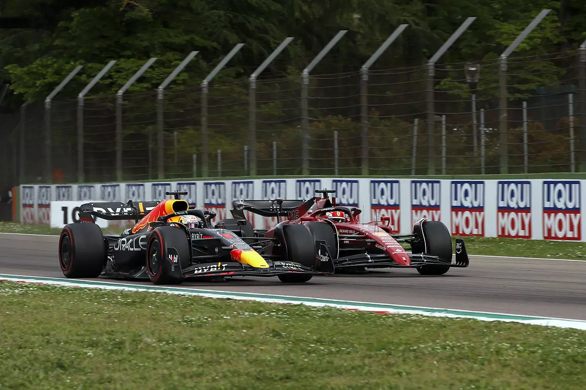 Verstappen „megeszi” Leclercet a „sprint” végén; Sainz, negyedik