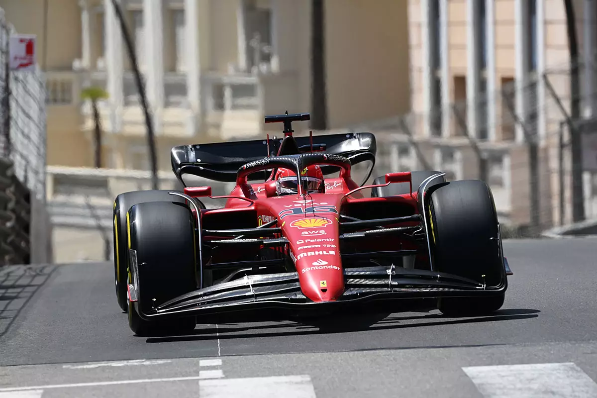 Doblet de Ferrari als Lliures 2 de Mònaco; Alonso, vuitè