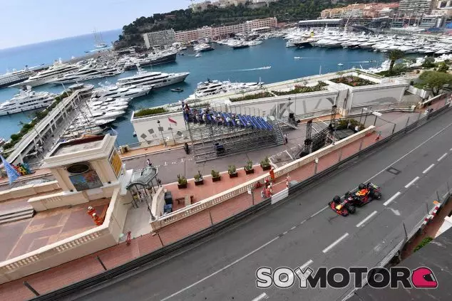 UDaniel Ricciardo eMonaco - SoyMotor