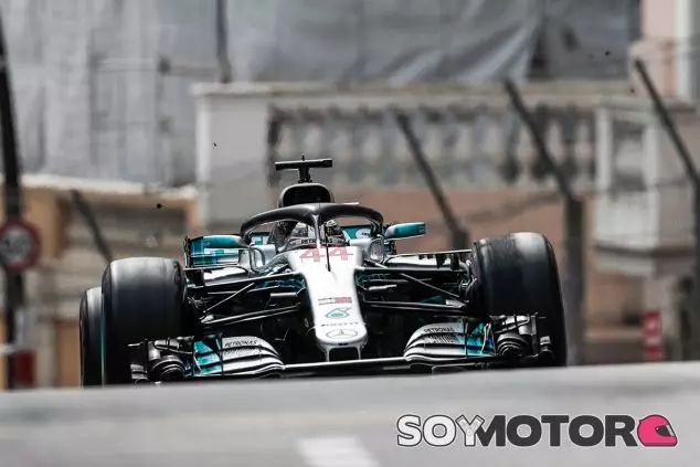 Lewis Hamilton ໃນ Monaco