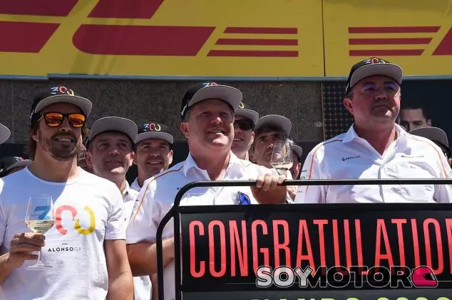 Fernando Alonso, Zak Brown lan Eric Boullier ing Kanada - SoyMotor