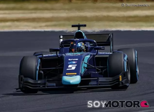 Alexander Albon på Silverstone