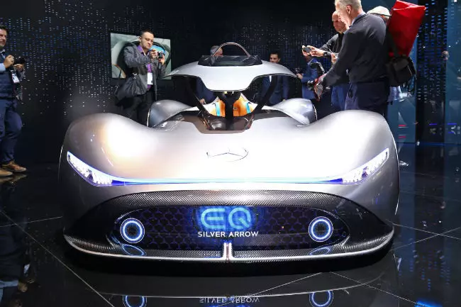 mercedes_vision_eq_silver_arrow_concept_1.jpg