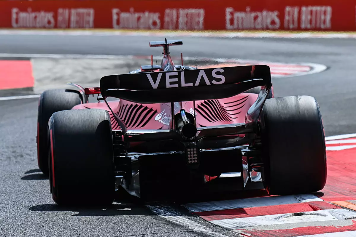 Leclerc ukhokela Free Practice 2 kunye McLaren ezothusayo; USiniz, wesithathu