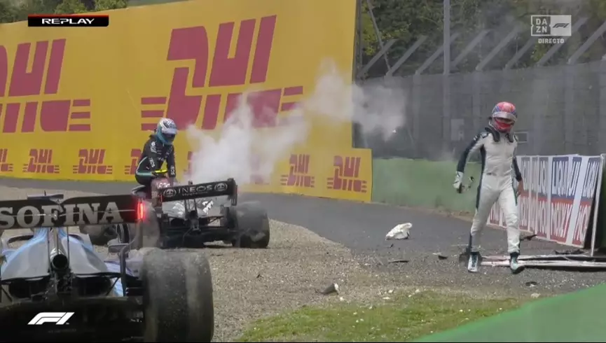 Shok dhe tension i lartë: Russell dhe Bottas takohen në Imola