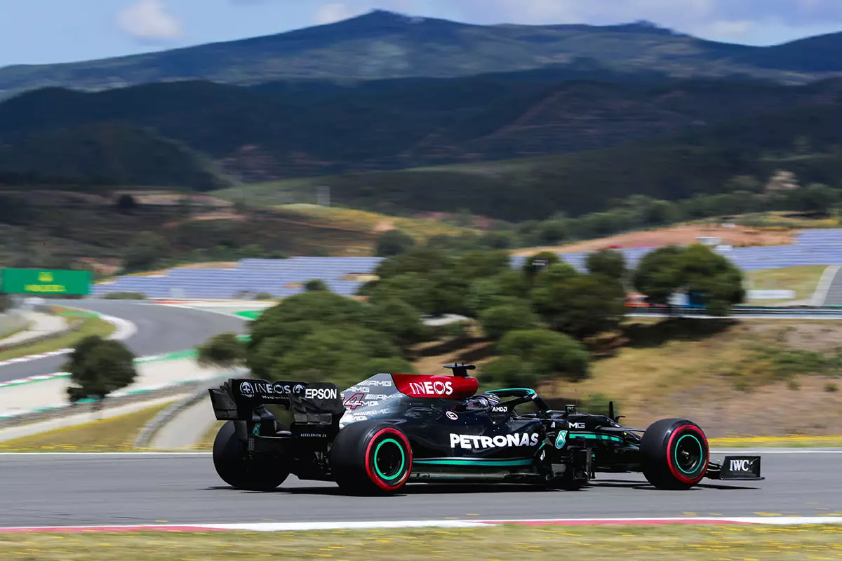 Hamilton kilo ni Free Practice 2 ni Portugal; Sainz kẹrin ati Alonso karun