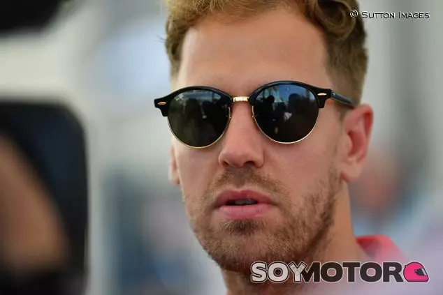 Sebastian Vettel אין Yas Marina