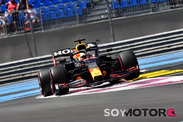 Verstappen na-atụ egwu na Free Practice 3 na France; Sainz, nke atọ