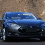 Tesla-salget stiger med 70 %