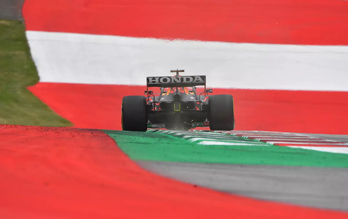 Verstappen sweeps Dawb Xyaum 3 hauv Austria; Sainz thiab Alonso, hauv 'sab saum toj 8'