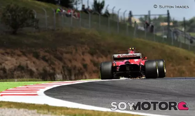 Kimi Räikkönen di Montmeló - SoyMotor