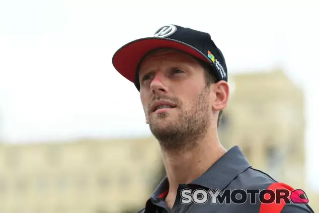 Grosjean a'r opsiwn i fynd i Ferrari: